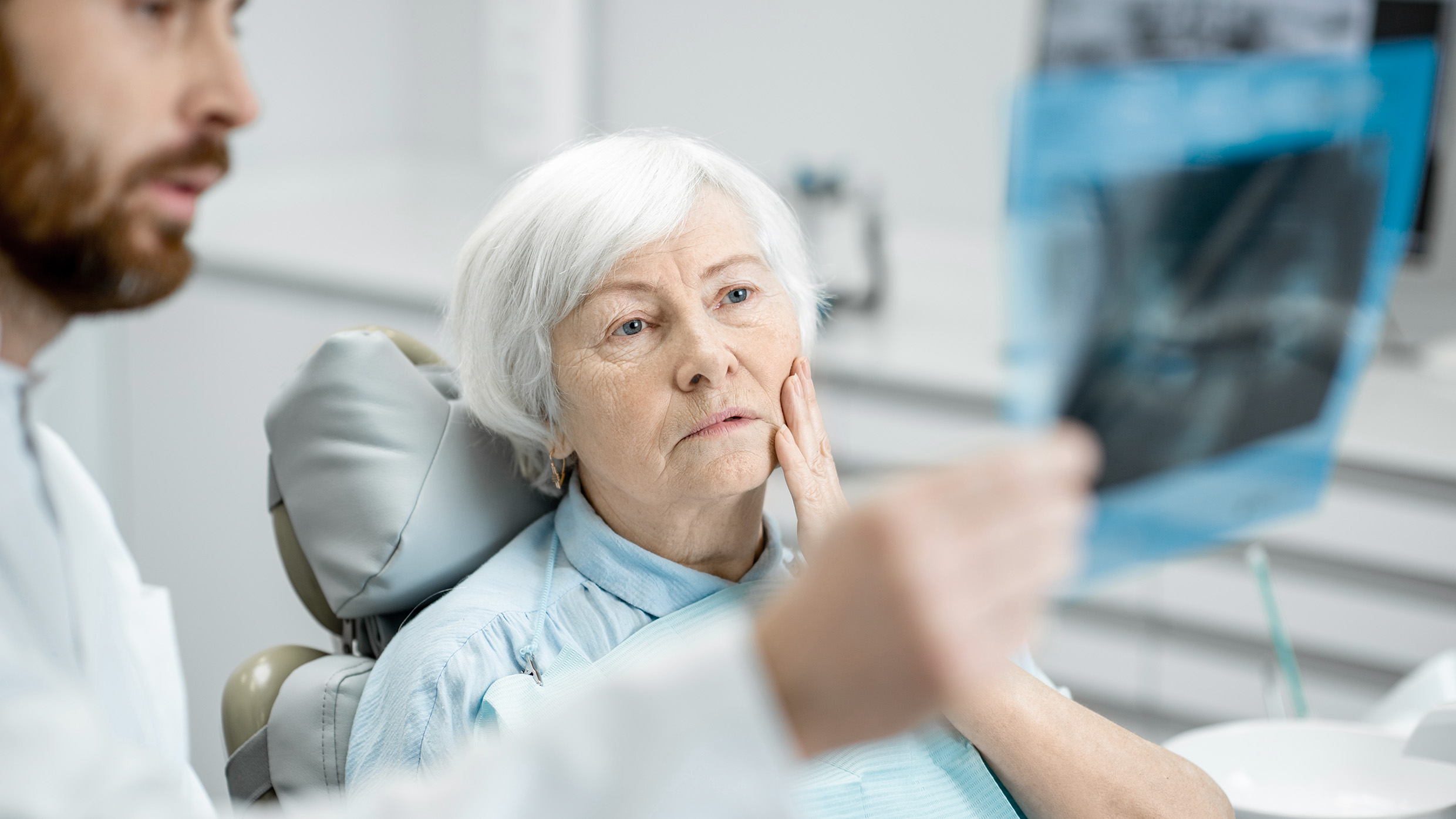 Impianto dentale: dolore post-operatorio e rimedi - Centri Dentistici Primo